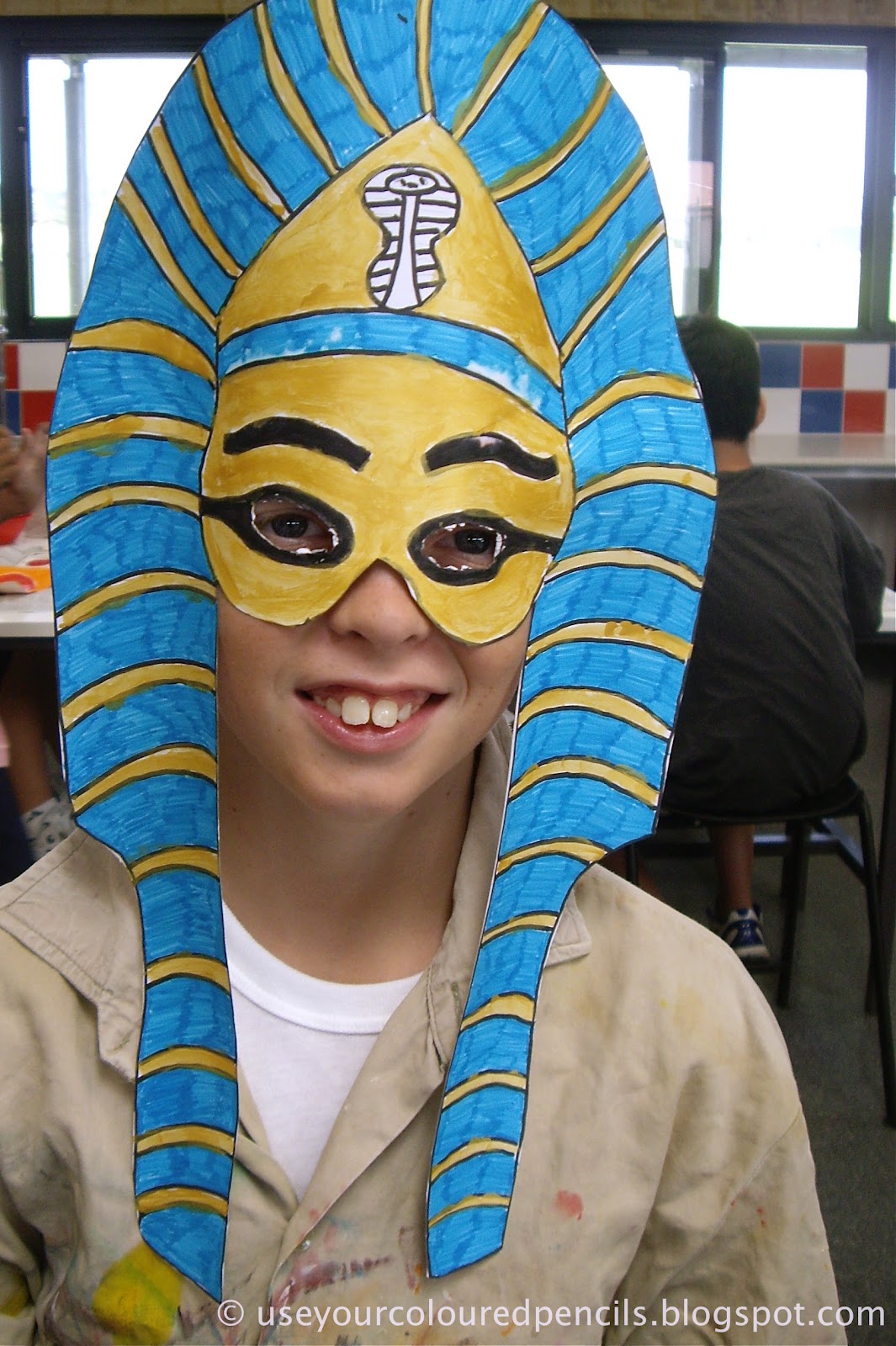 Use Your Coloured Pencils: Tutankhamun Masks