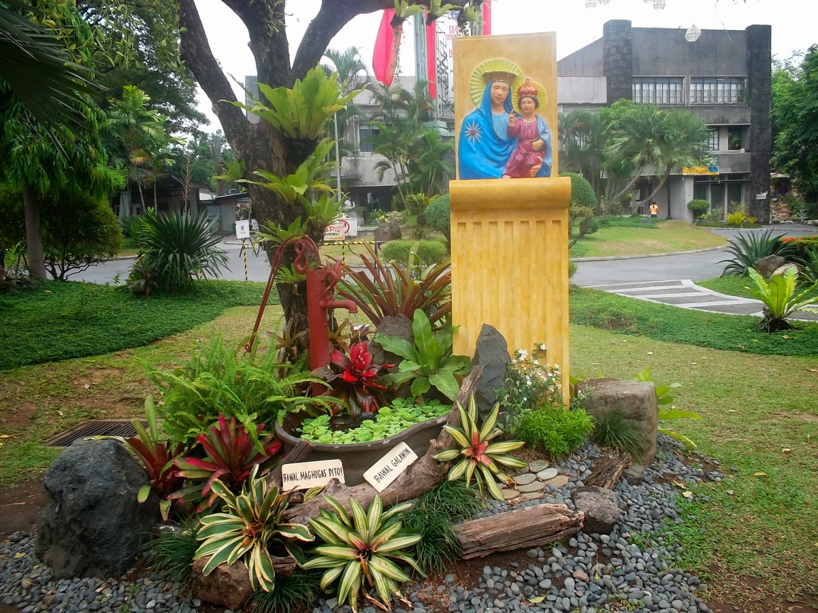 Konted's Make My Day 2: Santa Maria della Strada Church: Cardinal Sin's ...