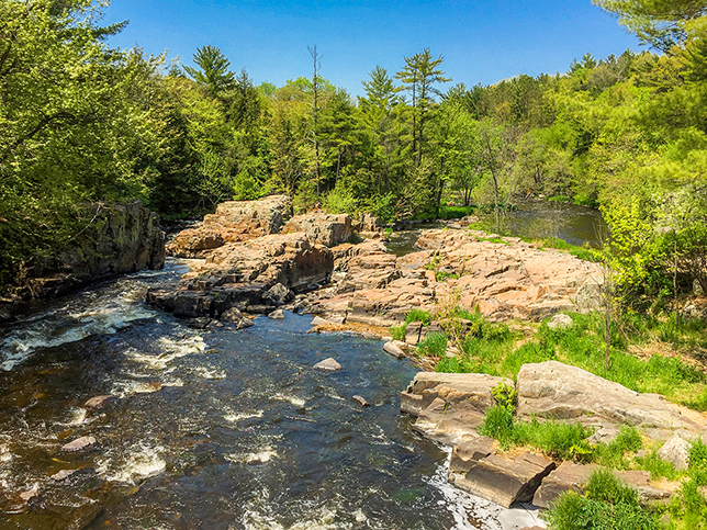 Hiking the Ice Age Trail - Eau Claire Dells Segment