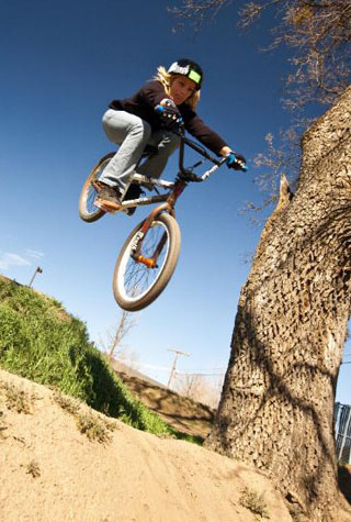 BMX GIRLS BRASIL: O primeiro backflip feminino - Miss Cory Coffey