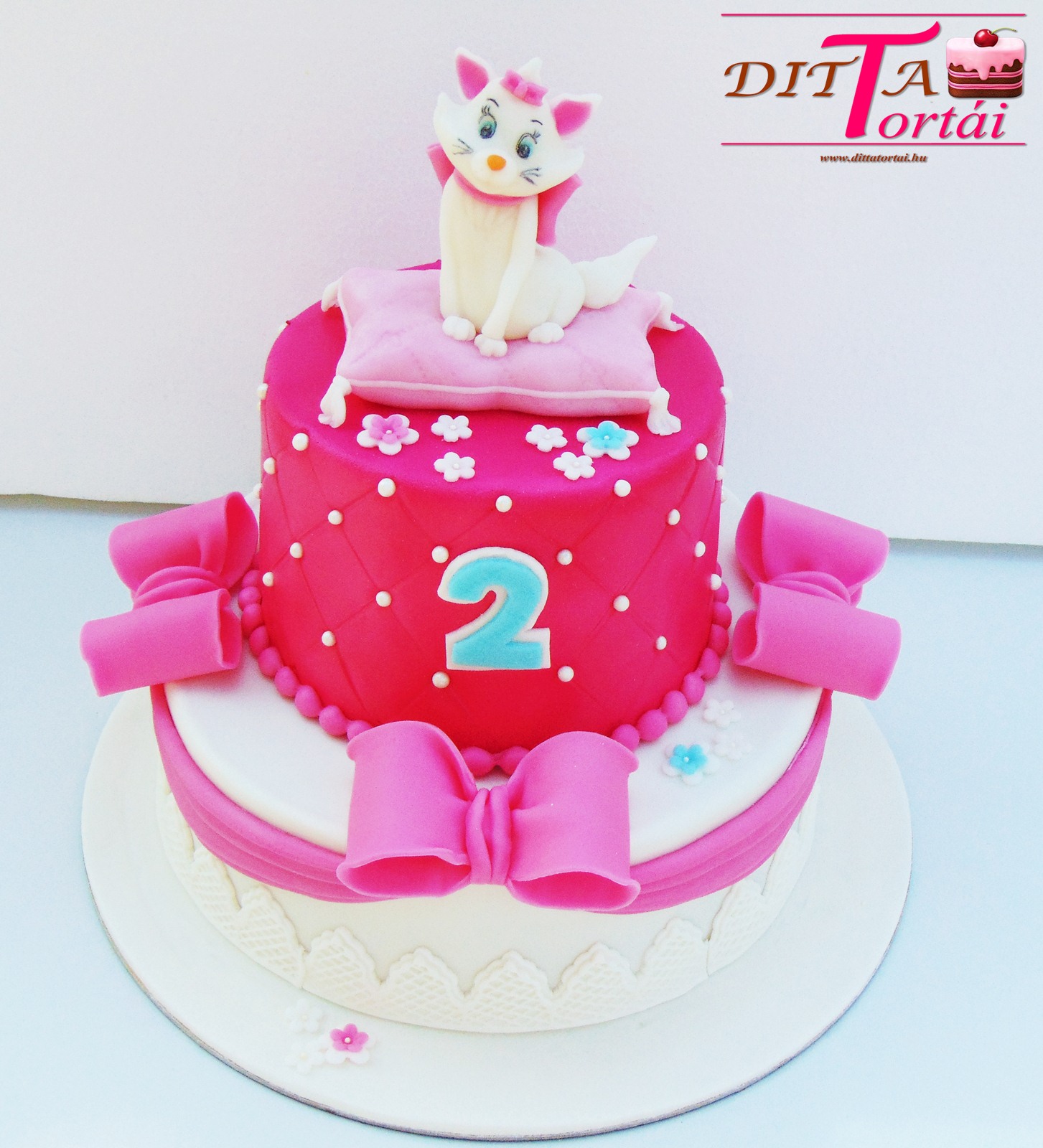 Ditta tortái: Marie cicás torta