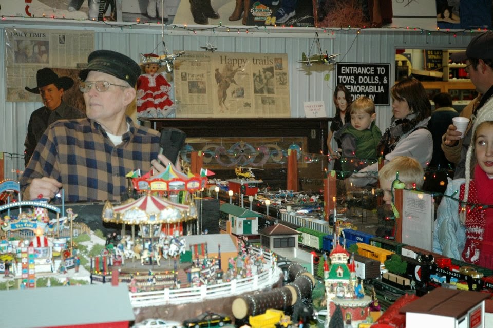 JUST ME: Bus trip to Iowa: The Dumont Museum