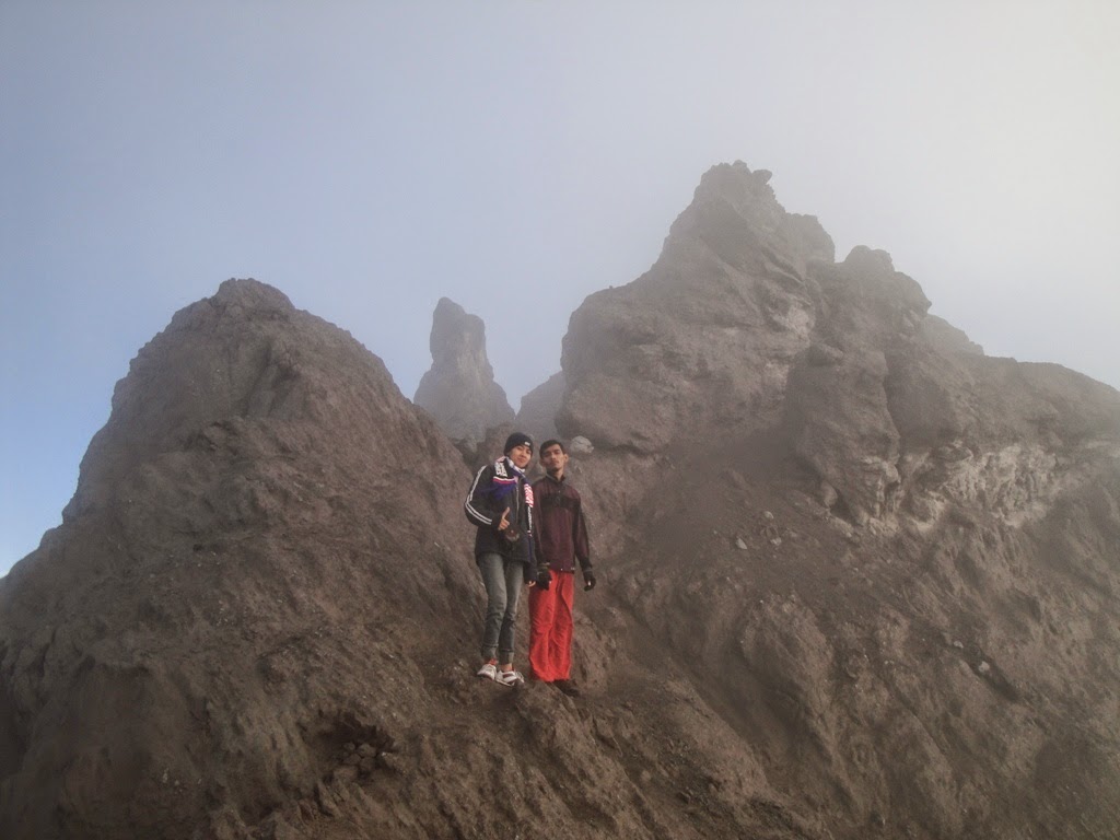 Pendakian Gunung Merapi 2.930 mdpl via New Selo - Manusia Lembah