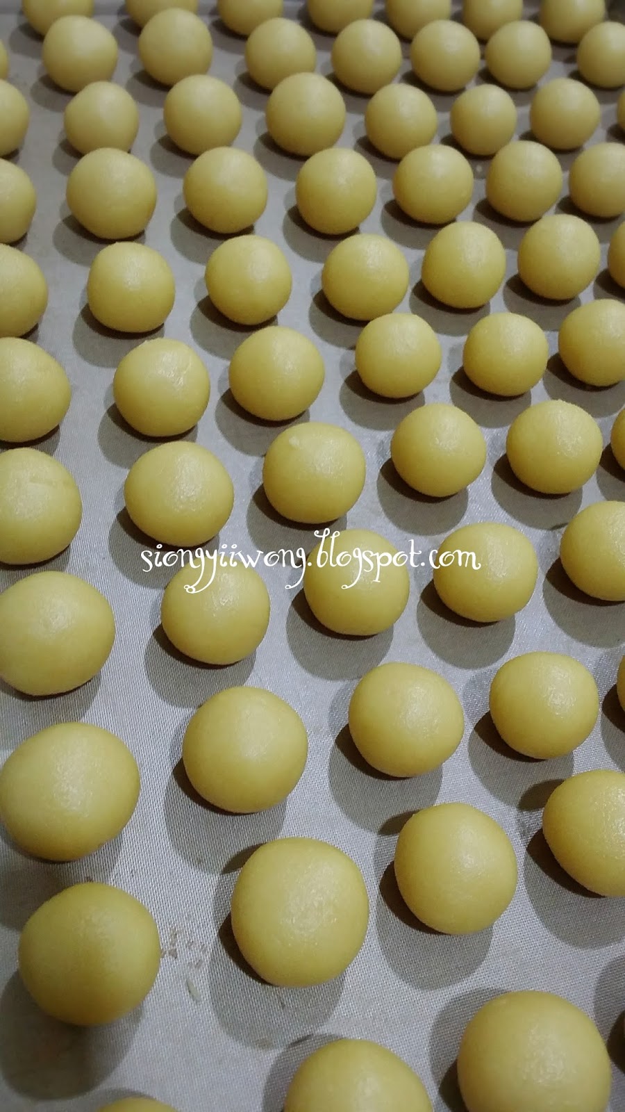 雨之家: 毛毛球饼干《Momo Cookies》