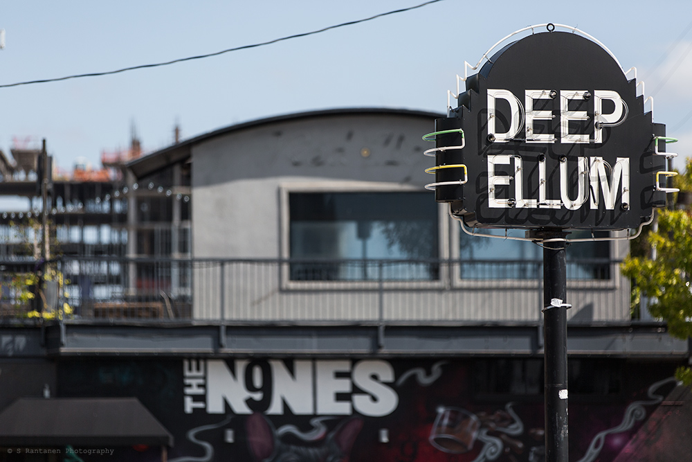 Pink Pionies: Deep Ellum Dallas