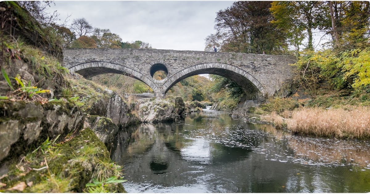 Carmarthenshire Bridges: Cenarth Bridge over the Teifi