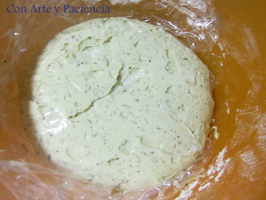 Pizza con salsa pesto y tomates cherry | Cocina