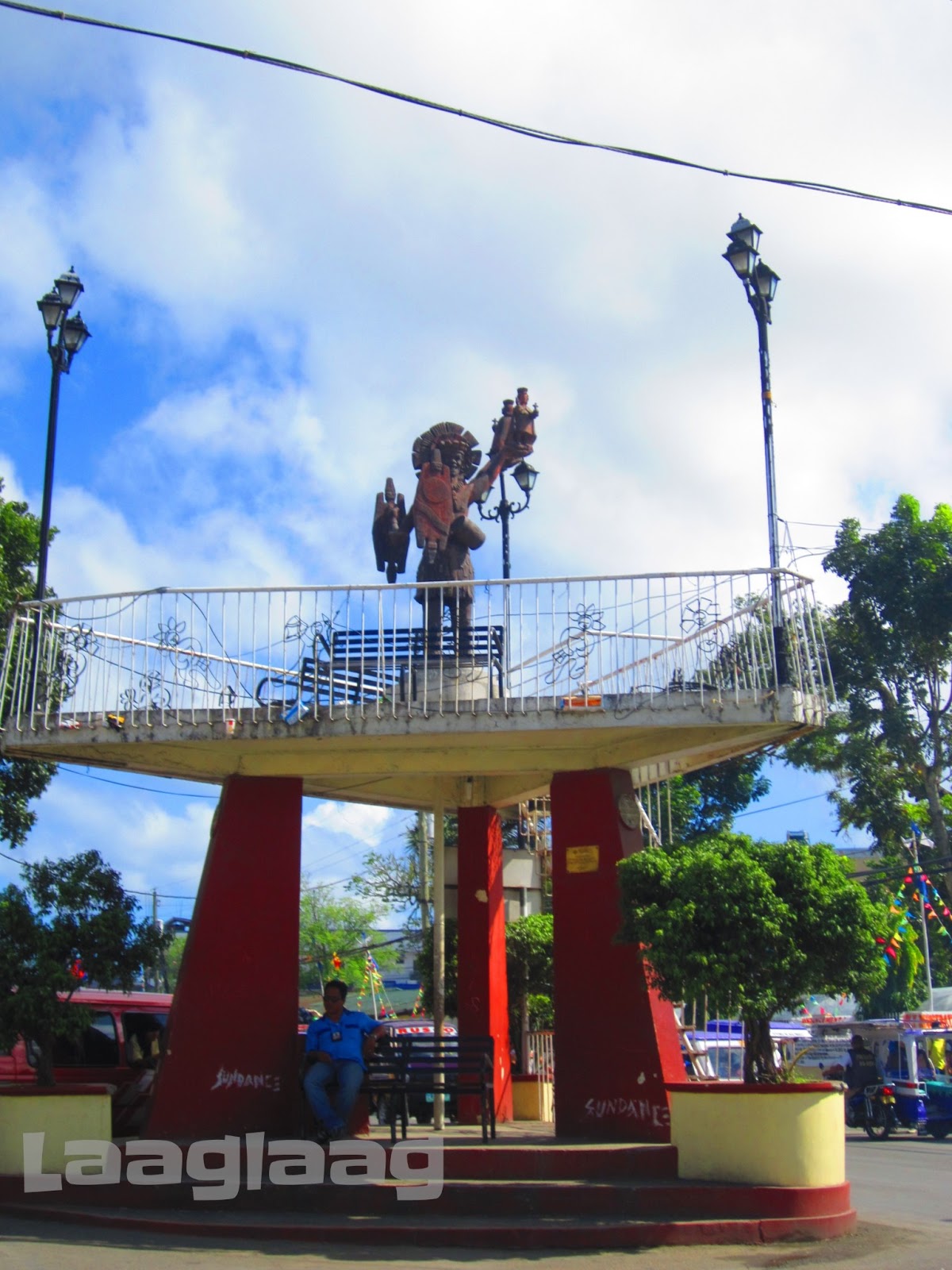 Laaglaag: A Walk in the Town of Kalibo, Aklan