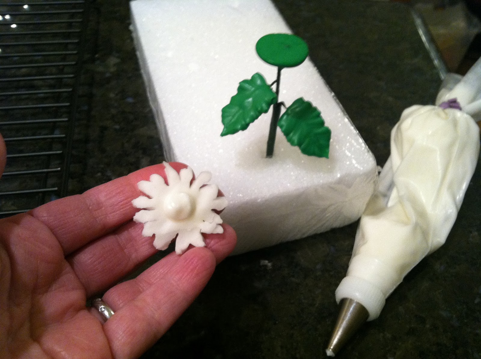 The Iced Queen: Attaching Stems to Royal Icing Flowers