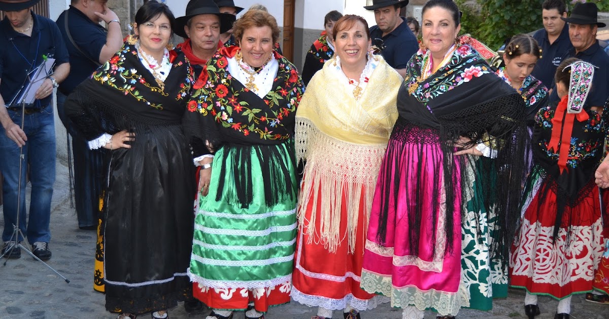 CON MI CAMARA A CUESTAS: TRADICIONES: TRAJES Y BAILES SERRANOS