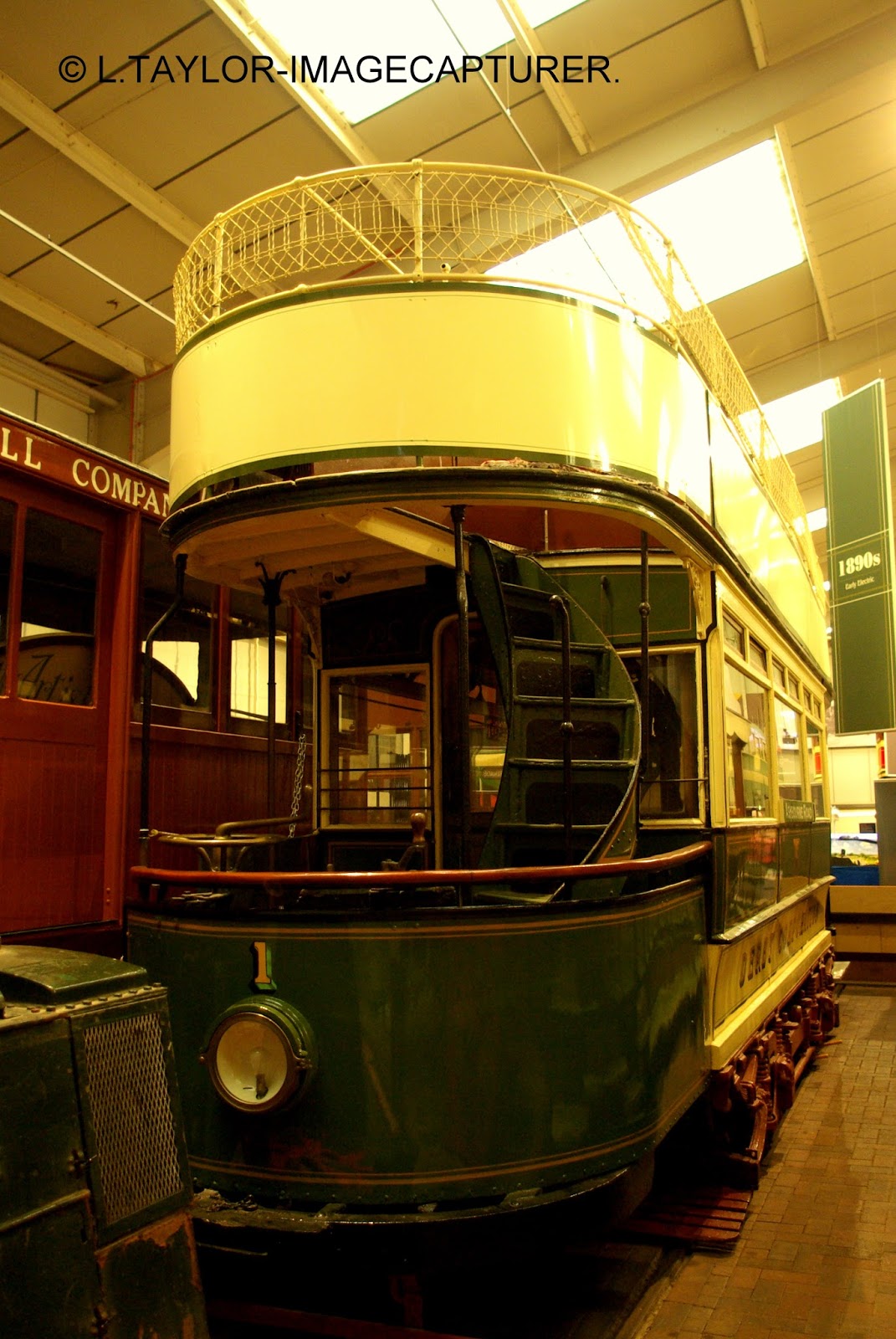 IMAGECAPTURER.: TRAMS # 1.