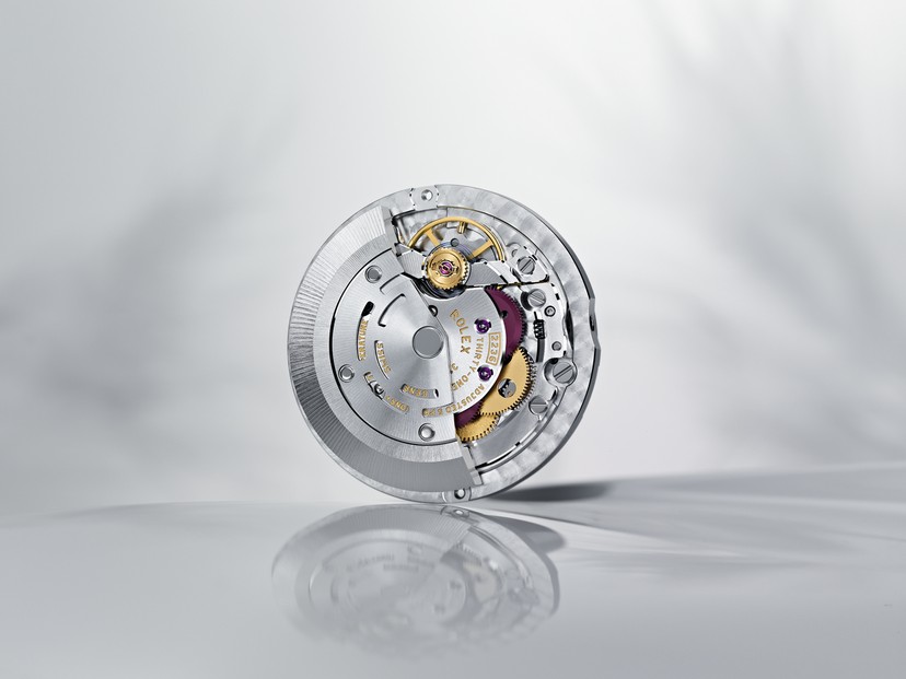 Rolex 2236 Movement Featuring a Syloxi Hairspring - Rob's Rolex Chronicle