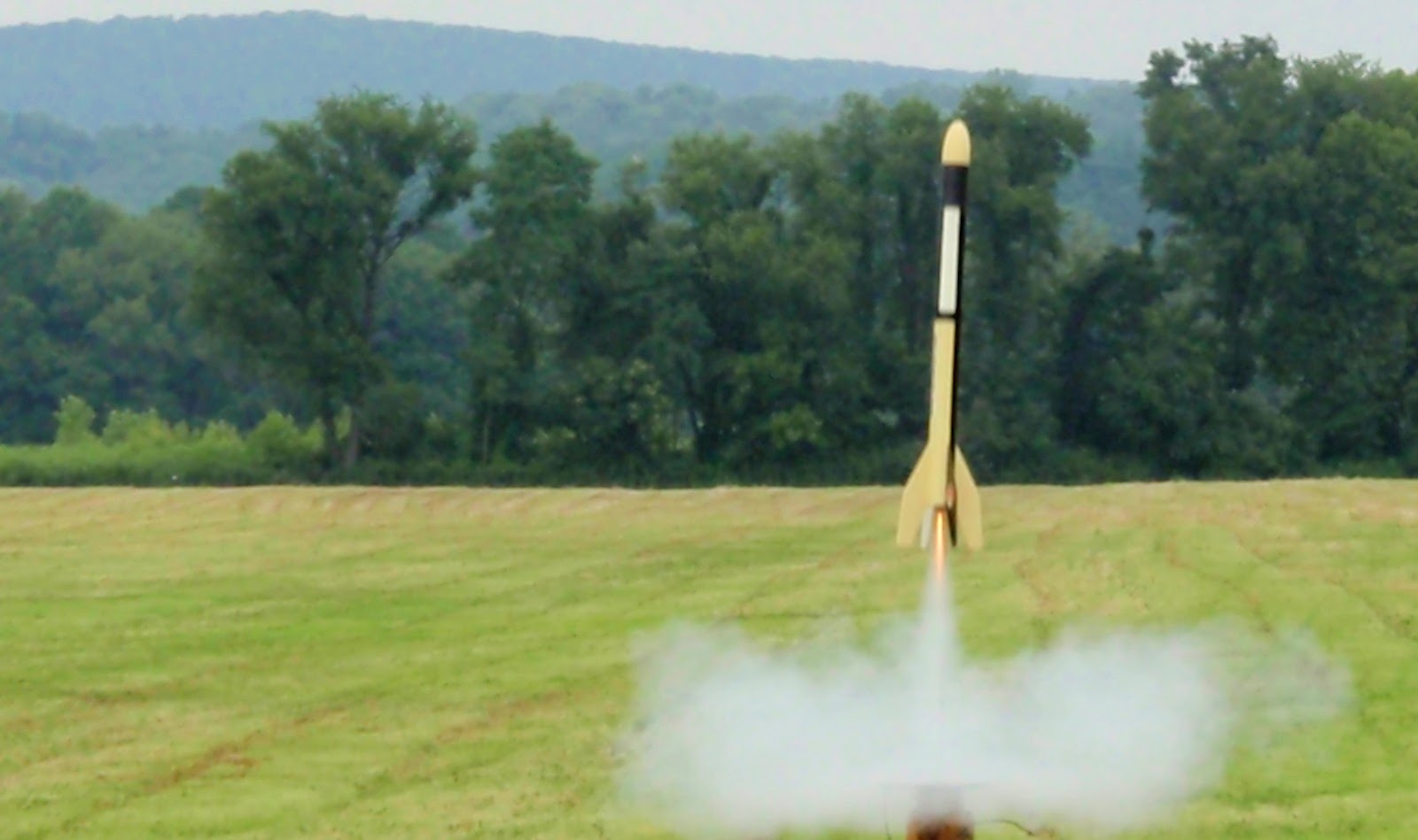 Born Again Rocketeer: Make an Altimeter Payload for Low Power Rockets