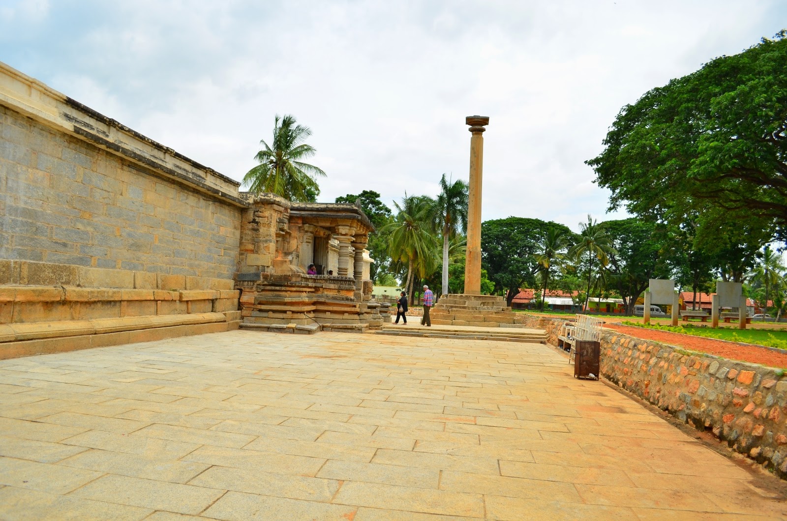 Sharath Hassan A Travelling Photographer: Somanathapura Keshava Temple ...