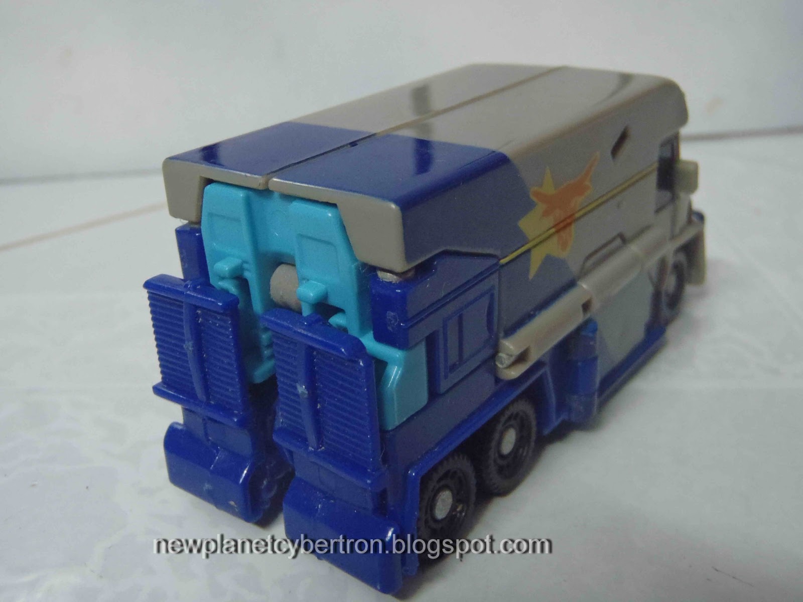 New Planet Cybertron: Transformers Mini-Review - Roll Bar (ROTF Scout)