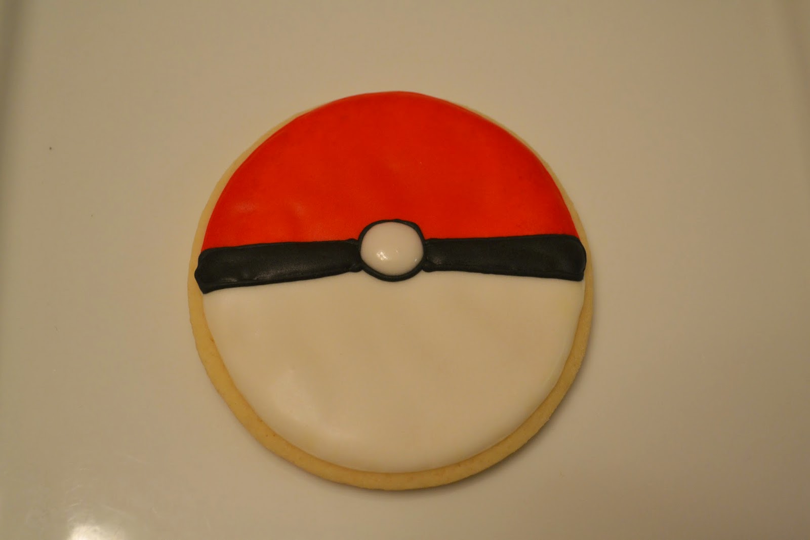 The Cutest Little Cakes by Celeste: Pokemon Sugar Cookie Tutorial