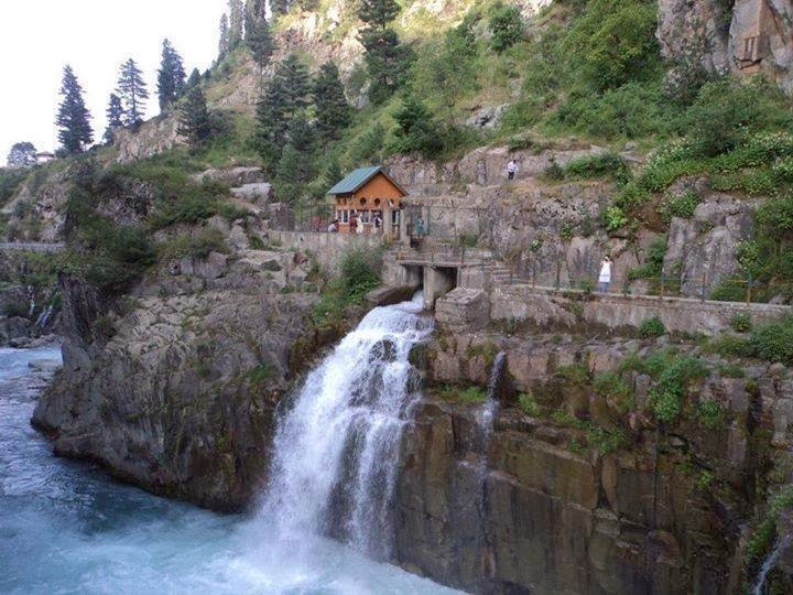 Aharbal waterfalls, Kulgam – Kashmir