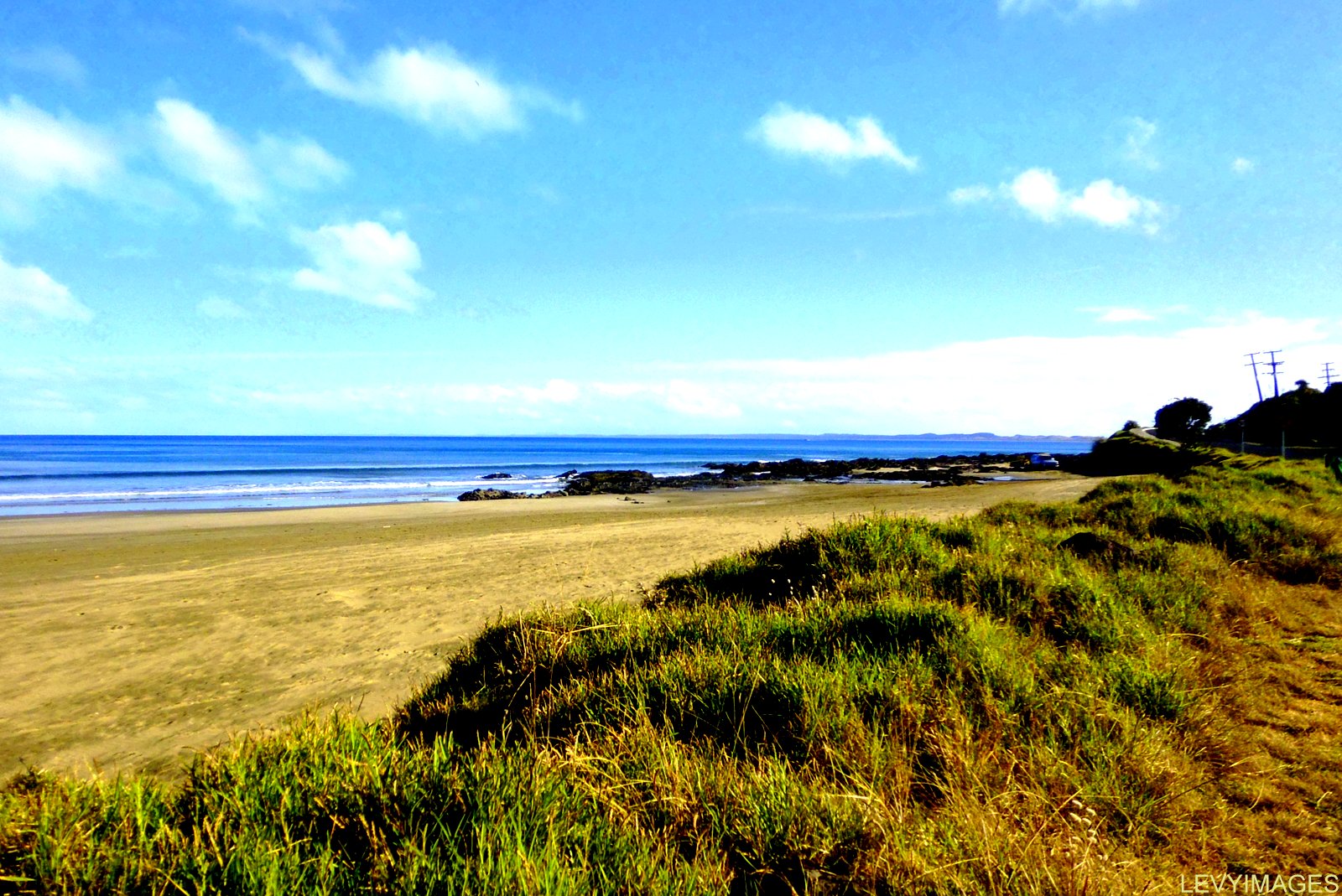 The Flying Tortoise: The Flying Tortoise. Freedom Camping At Ahipara on ...