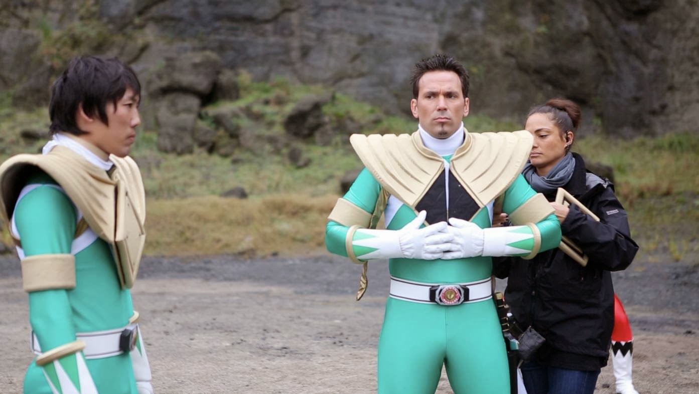 Power Rangers Super Megaforce - Novas cenas da Batalha Lendária são ...