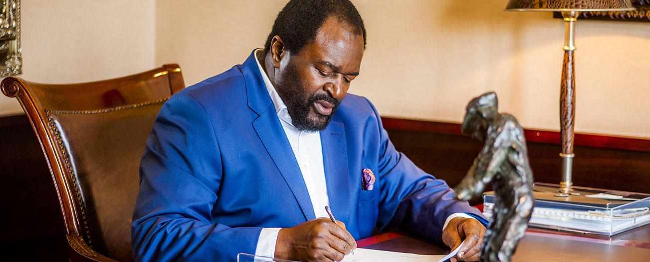 WARRANT OF ARREST STILL OUT FOR MAKAMBA newsdzeZimbabweNewsdzeZimbabwe