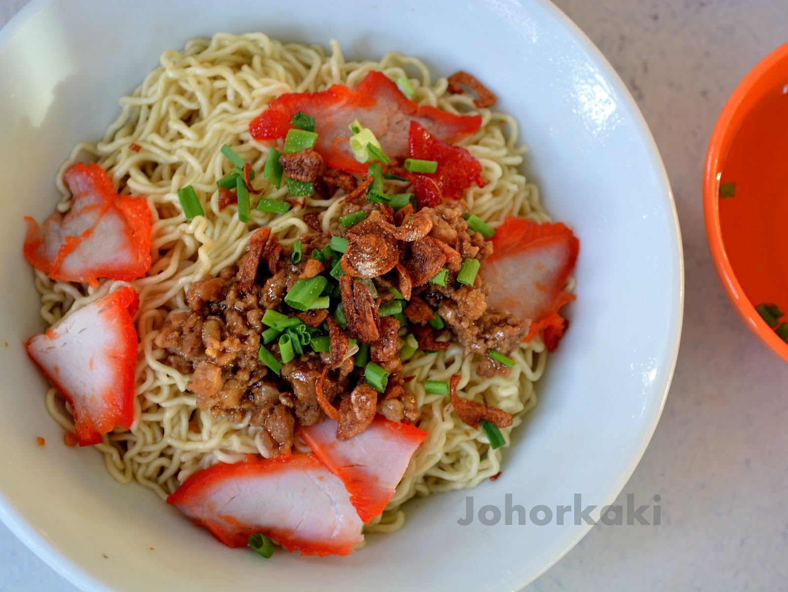 Kolo Mee - Famous Sarawak Food 干捞面 |Johor Kaki Travels for Food