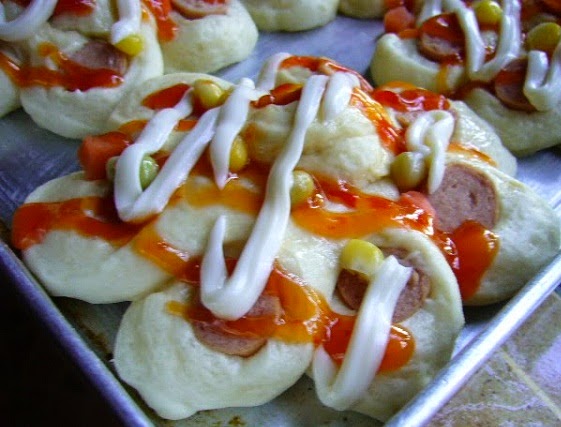 Cara Buat Pizza Sosej Mini ~ Roti Susu