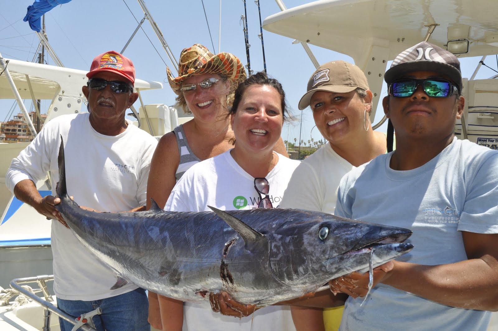 Pisces Fleet Sportfishing Blog: Jun 19, 2011