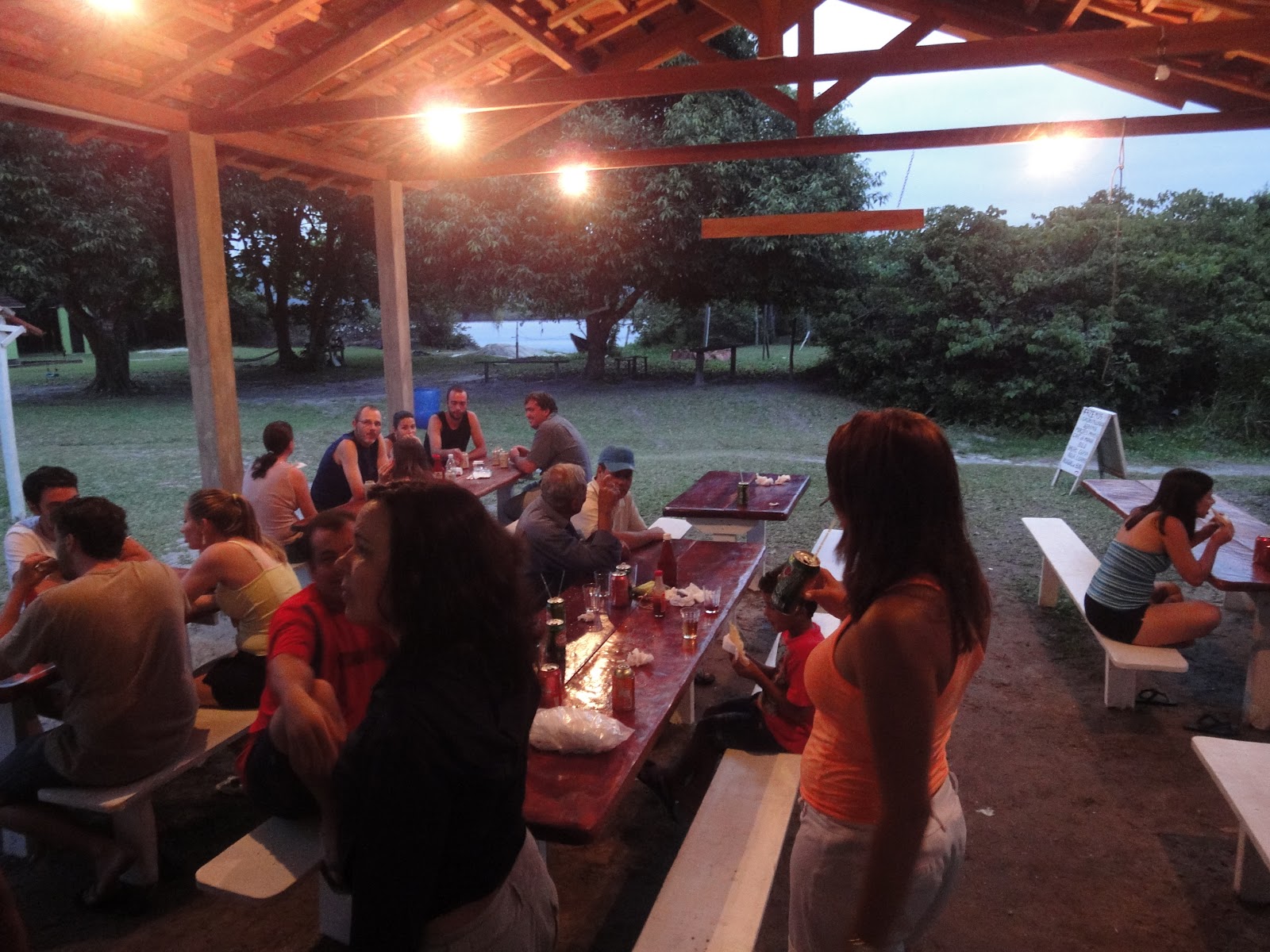 Pousada Dona Tereza Ilha do Cardoso Marujá: RANCHO DO PASTEL