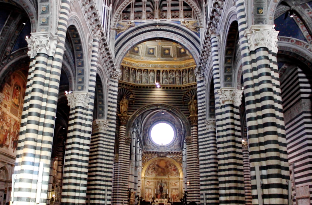 View From Sint Pieterstraat: Siena's Zebra-Striped Cathedral