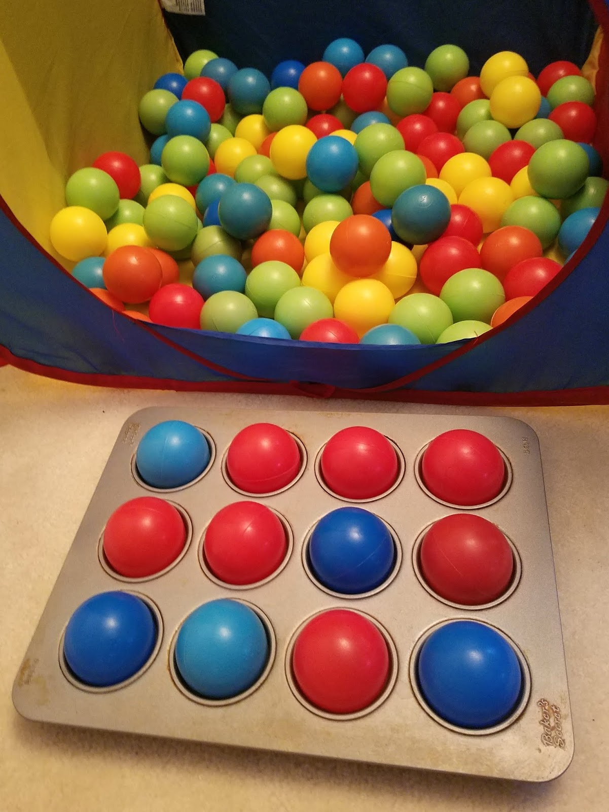 Mom's Tot School: Learning about Red!