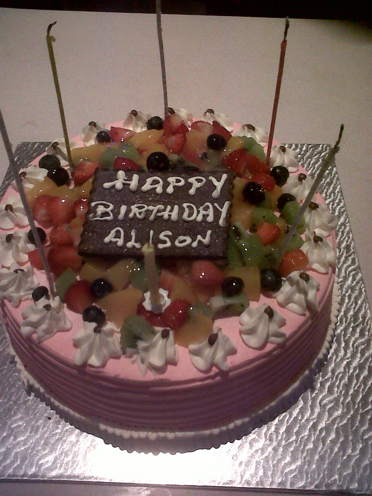 Chinese bakery cream cake