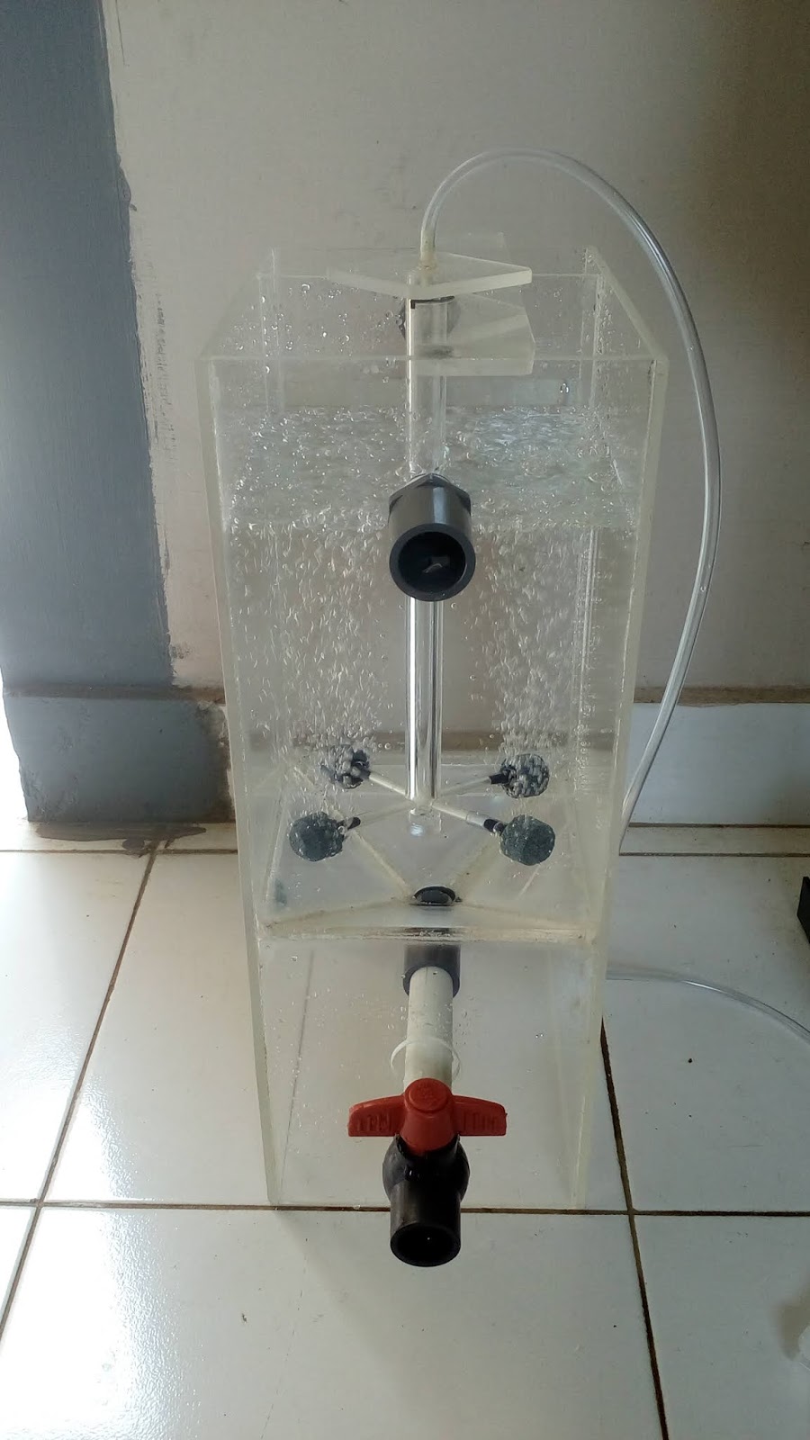 Plastics and Tools: Reaktor Gelembung (Bubble Column Reactor)