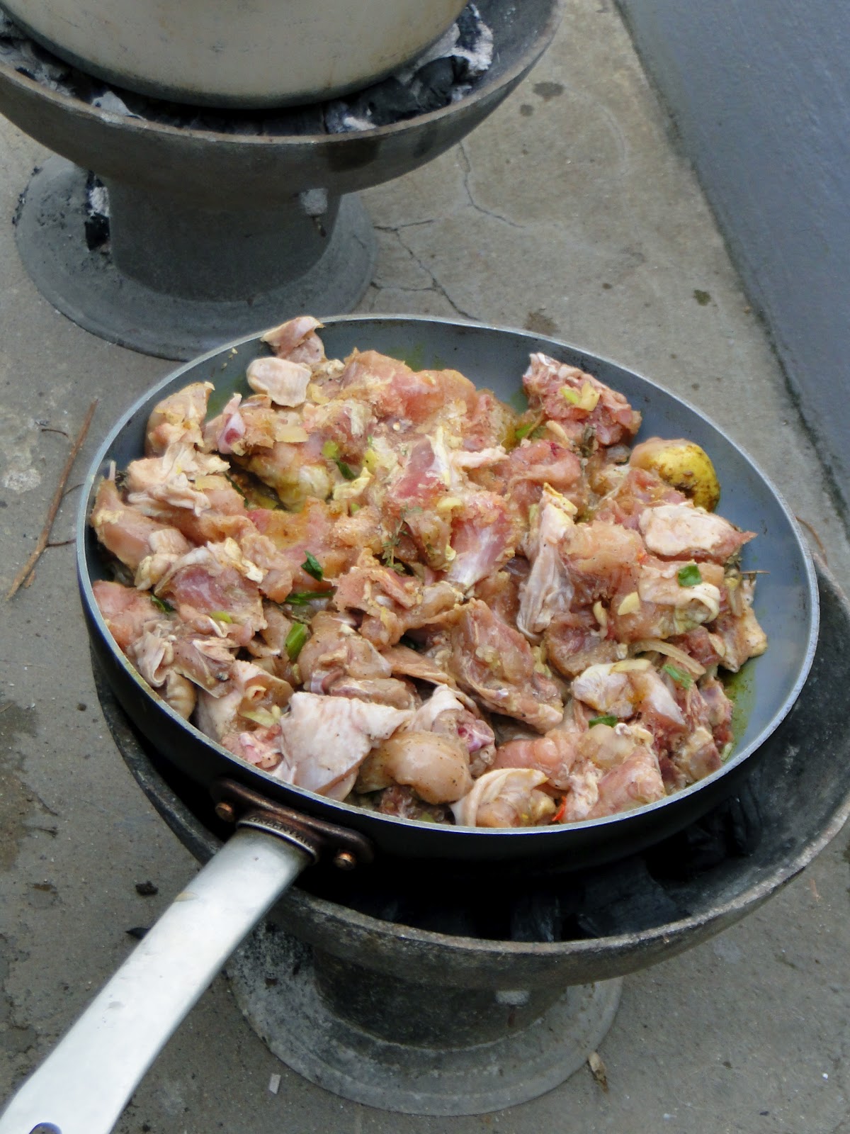 Raising 4 Princesses: an overflowing plate