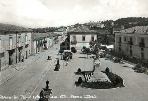 Montecalvo e dintorni...: Montecalvo Irpino in cartolina, 2^ parte.