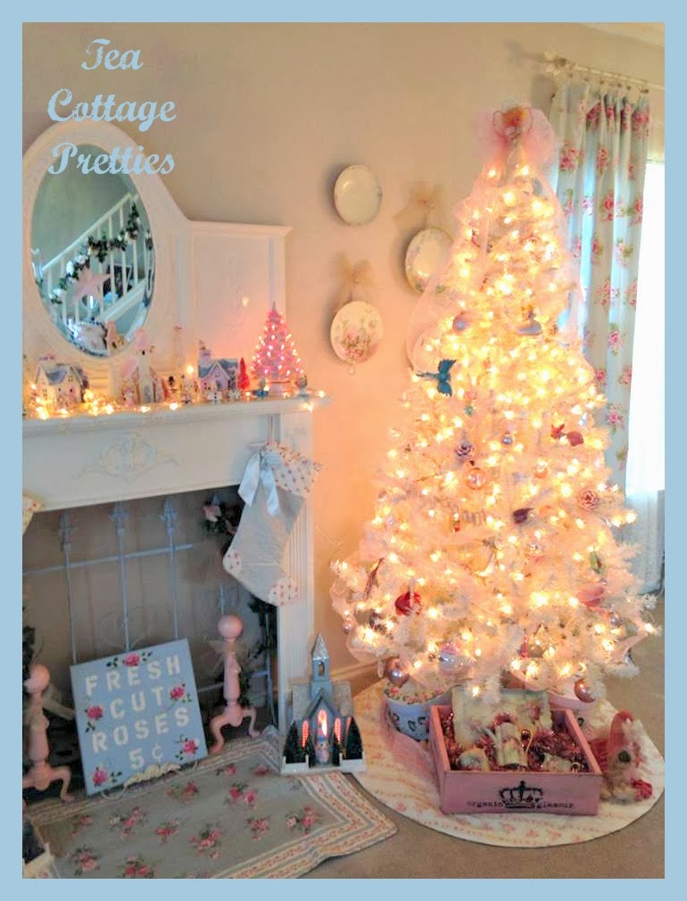 Tea Cottage Pretties: I 'M DREAMING OF A PINK CHRISTMAS
