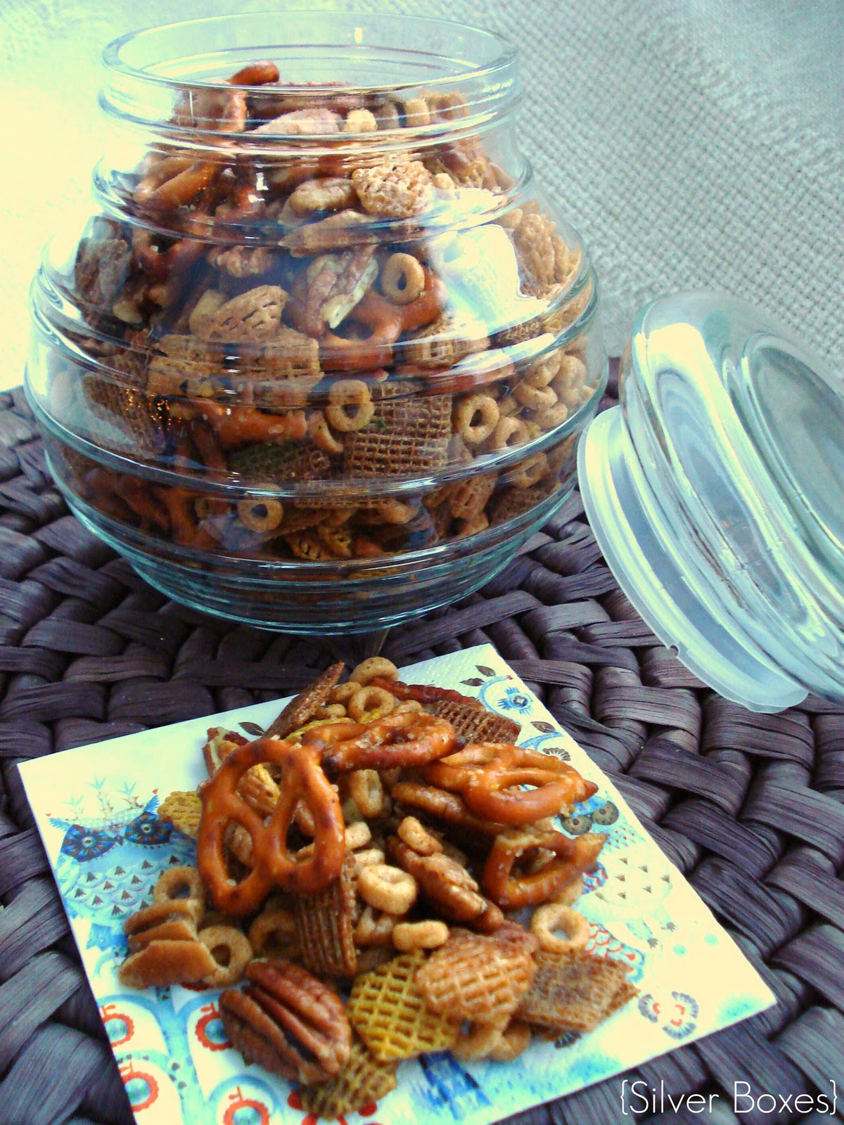 Silver Boxes: Cajun-Spiced Party Mix