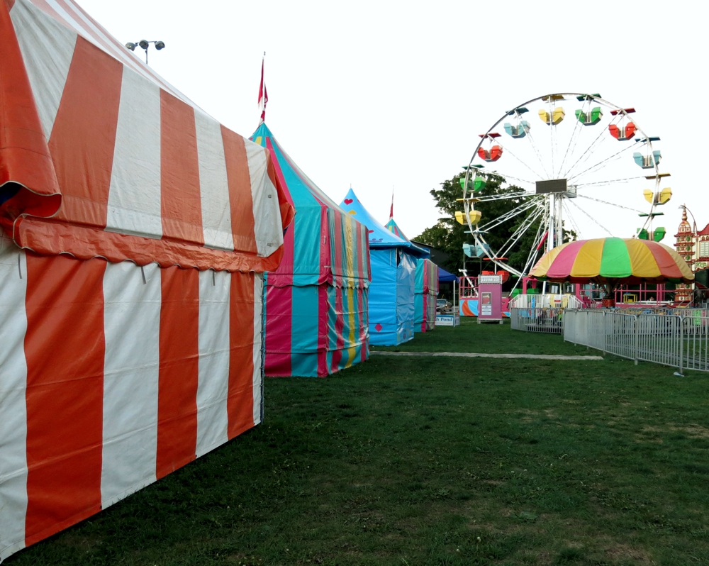 Toronto Grand Prix Tourist - A Toronto Blog: Haunted Fall Fair - scary ...