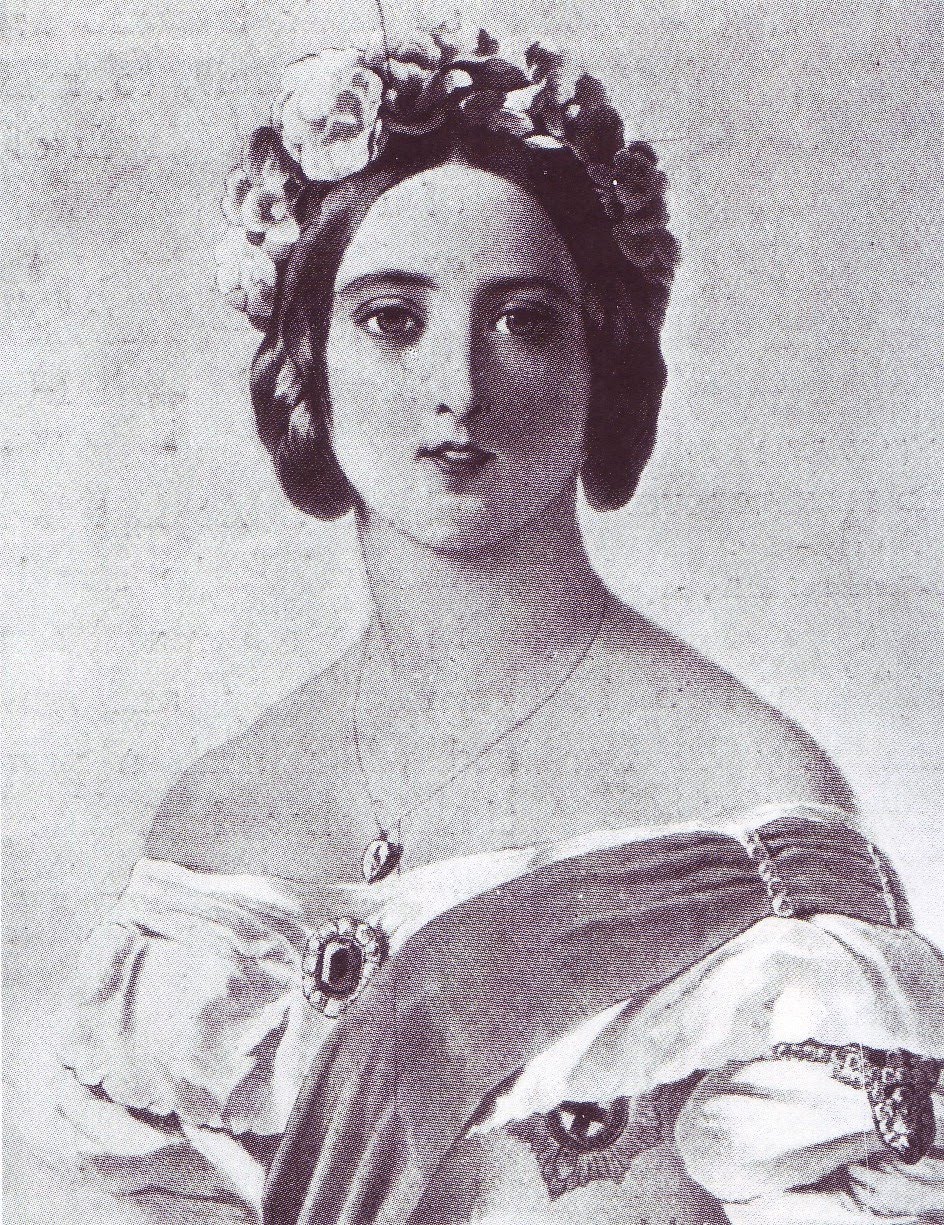 Gracie Jewellery: Countdown to the Royal Wedding - Coloured Stone Brooches