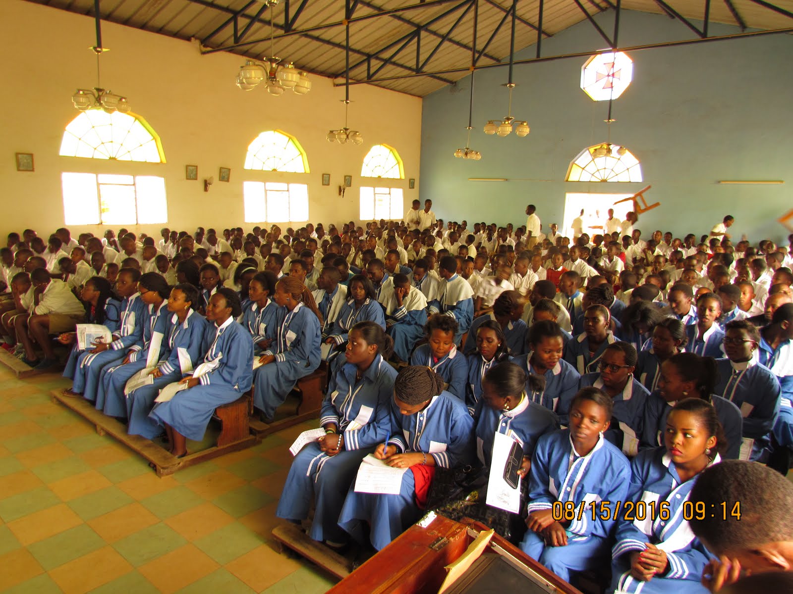 Good News Choir: Good Tour in High School started at Petit Seminaire St ...
