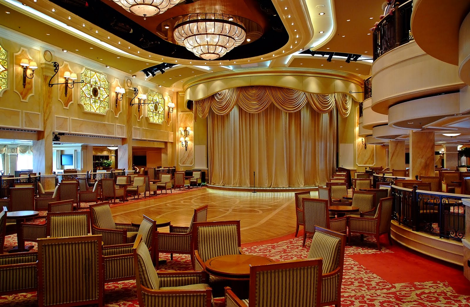 John's Photo Blog: Cunard Queen Victoria Cruise Ship Images Of The Inside