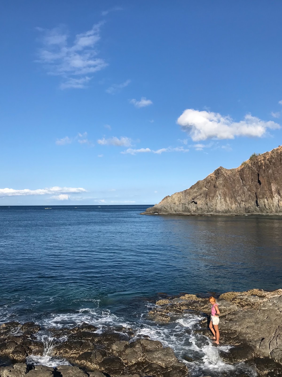 Travel Guide to Five Fingers and Laki Beach, Bataan - From The Highest ...