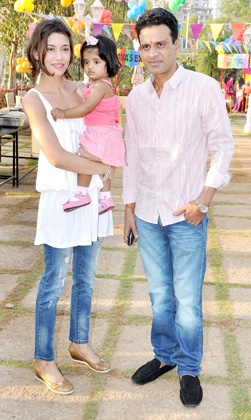 Actor Manoj Bajpai Family Pics