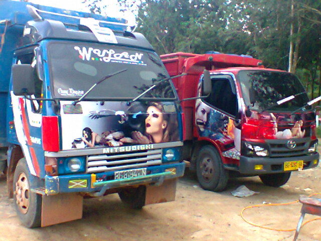 Variasi Mobil Truk