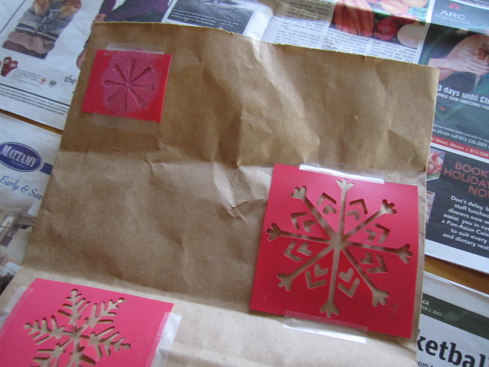 Busy Fingers: Stenciled brown paper bag