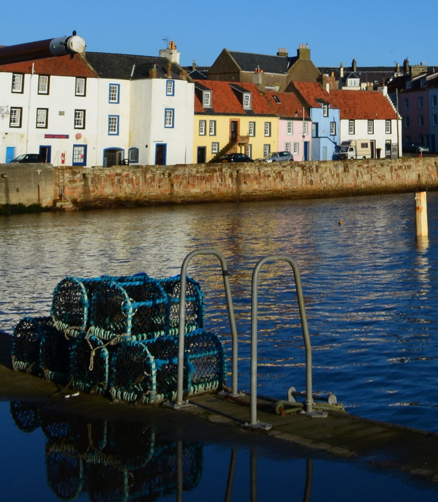 Tour Scotland: Tour Scotland Photographs Video Harbour St Monans East ...