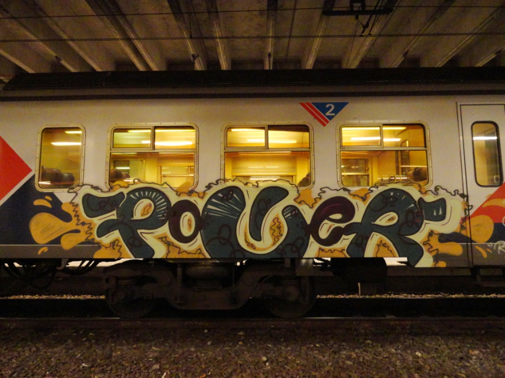 Art on Train: December 2011