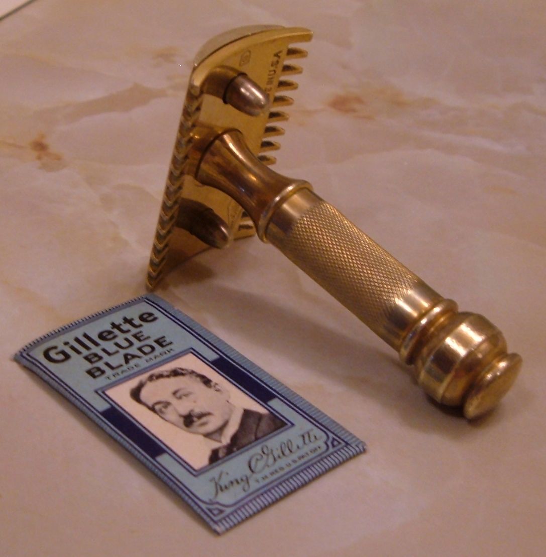 Jayaruh Shaving: Gillette Old Style (1920s)