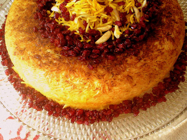 Turmeric & Saffron: Tah-Chin - Persian Upside Down Layered Saffron Rice ...