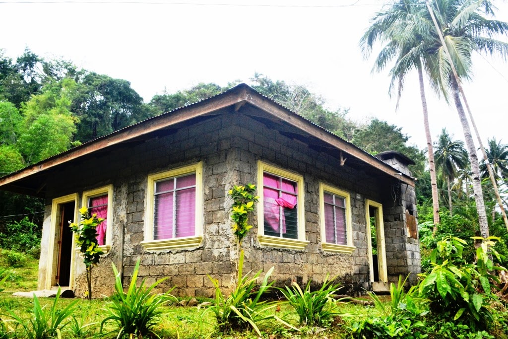 The Dr. & Mrs. Fun & anything under the Sun: AMBON-AMBON & MALAGASLAS ...