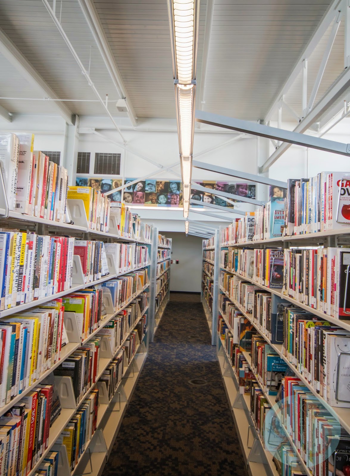 RKeyaB Photography: MODern Buildings in DC - Shaw Library